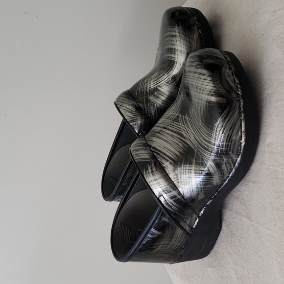 Dansko | Shoes | Dansko Xp 2 Brushed Pewter Black Patent Leather Clogs ...